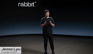 Rabbit R1とは何か？購入方法や利用シーンをまとめました。 | 旅するガジェット